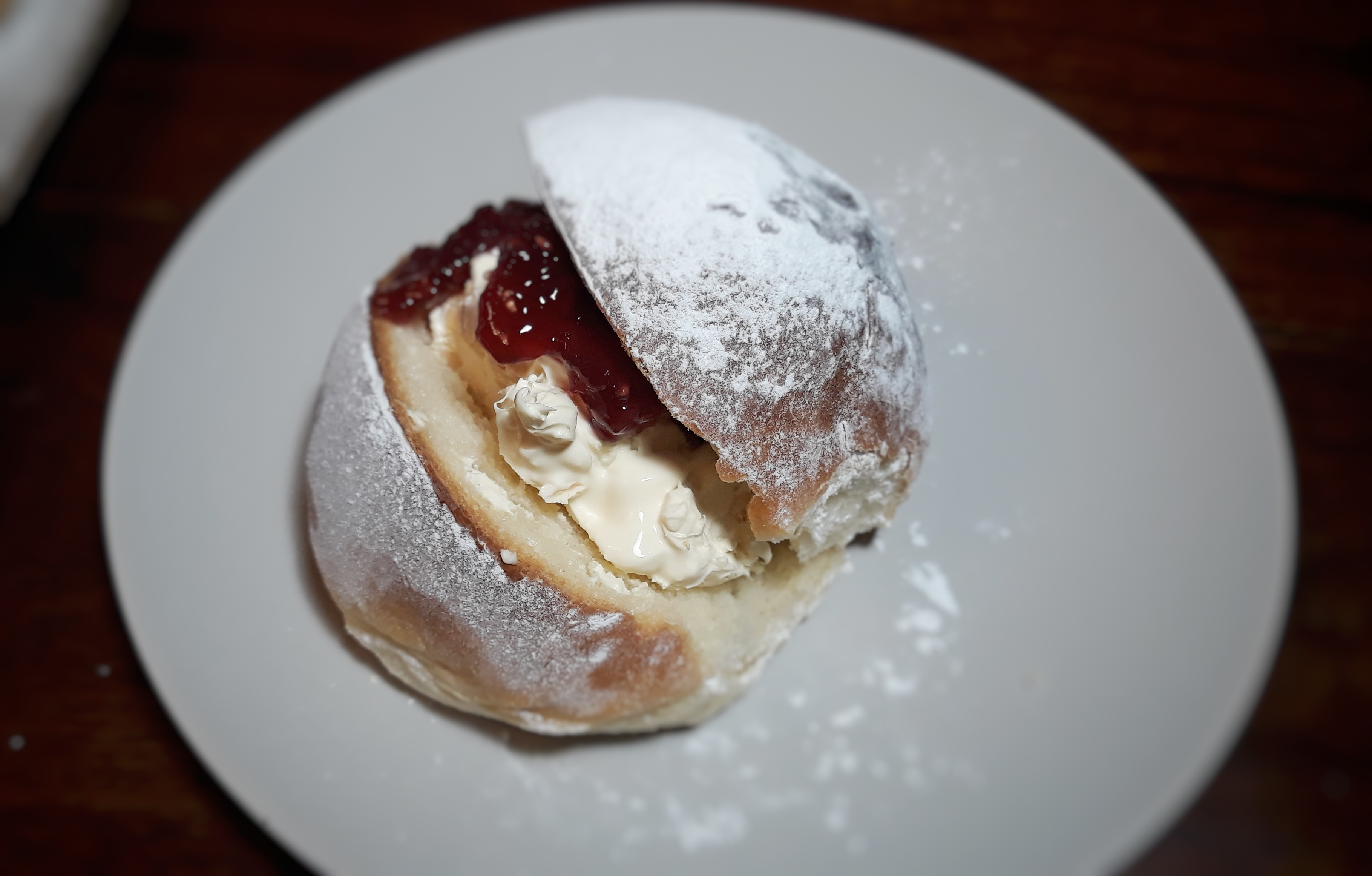 Cornish Splits (& More on Cream Teas) | British Food: A History