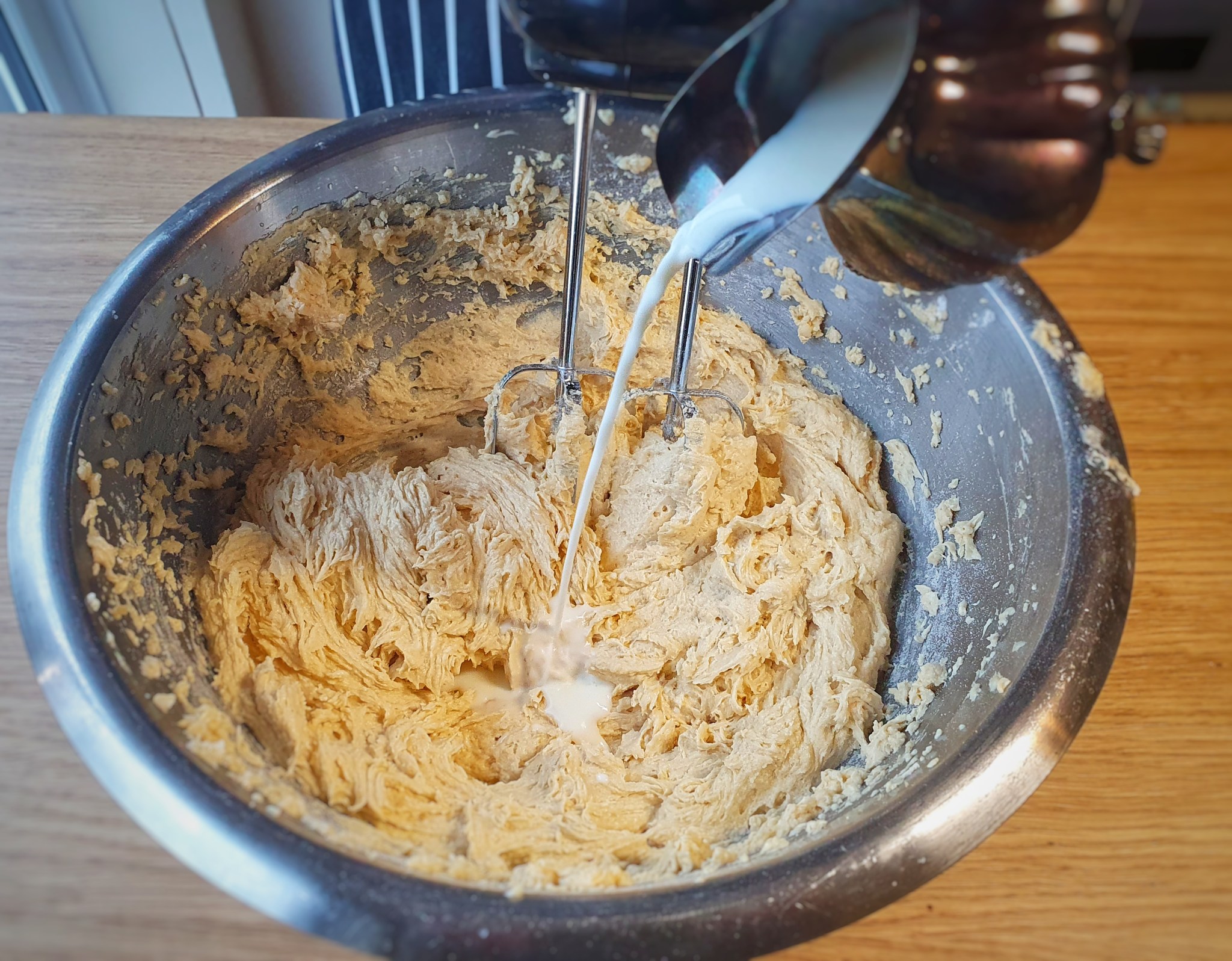 How to Make a Steamed Sponge Pudding: a Step-by-Step Guide | British ...